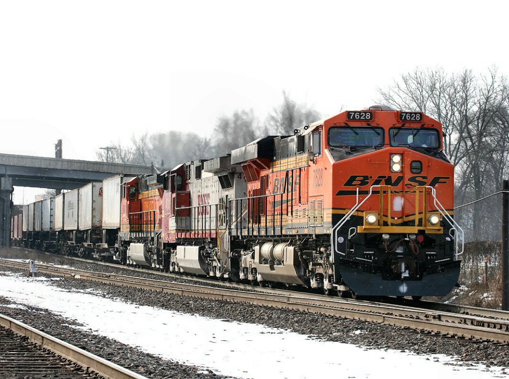 BNSF 7628